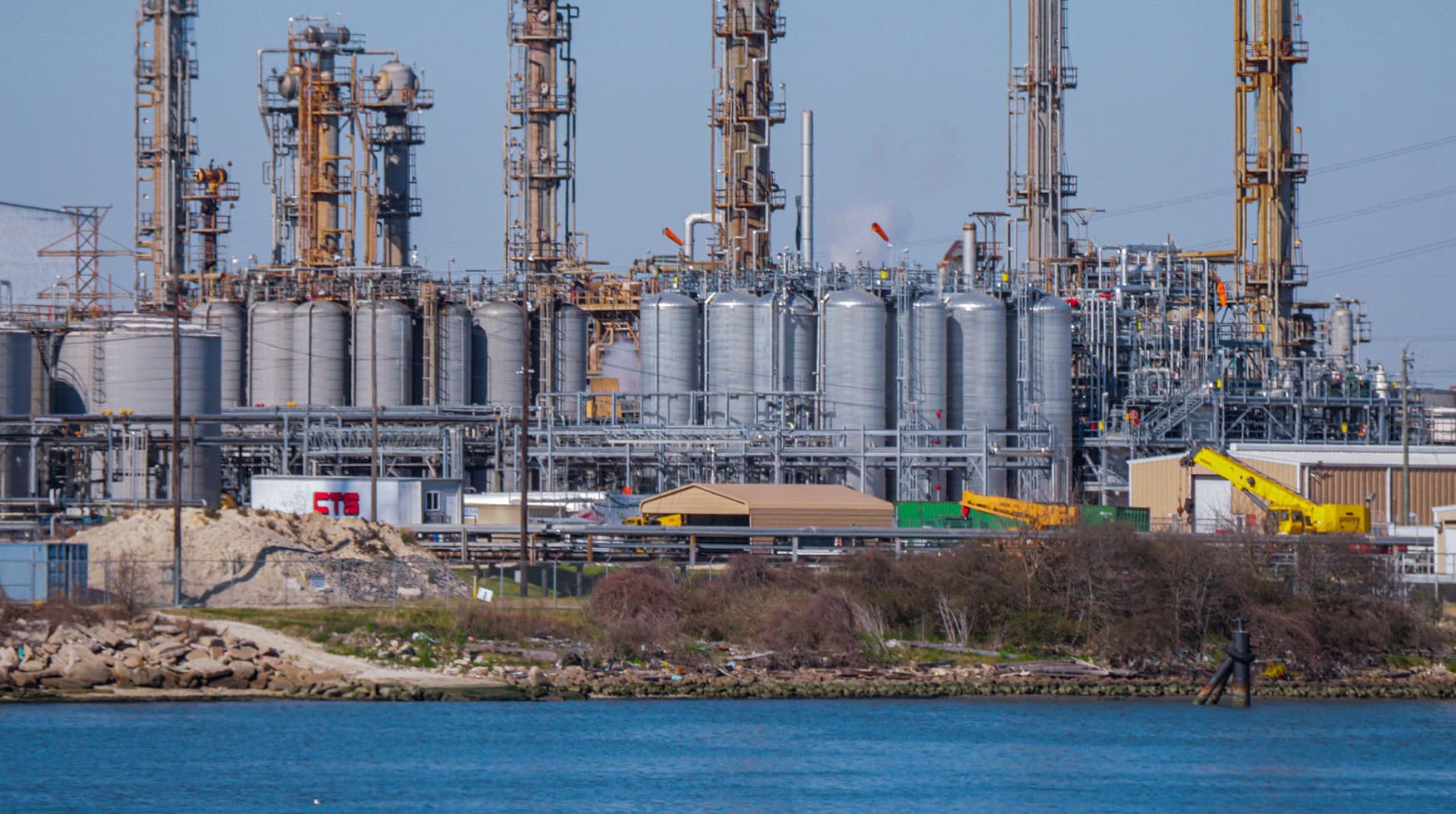 KazAzot intends to create a new ammonia-carbamide complex — Fertilizer ...