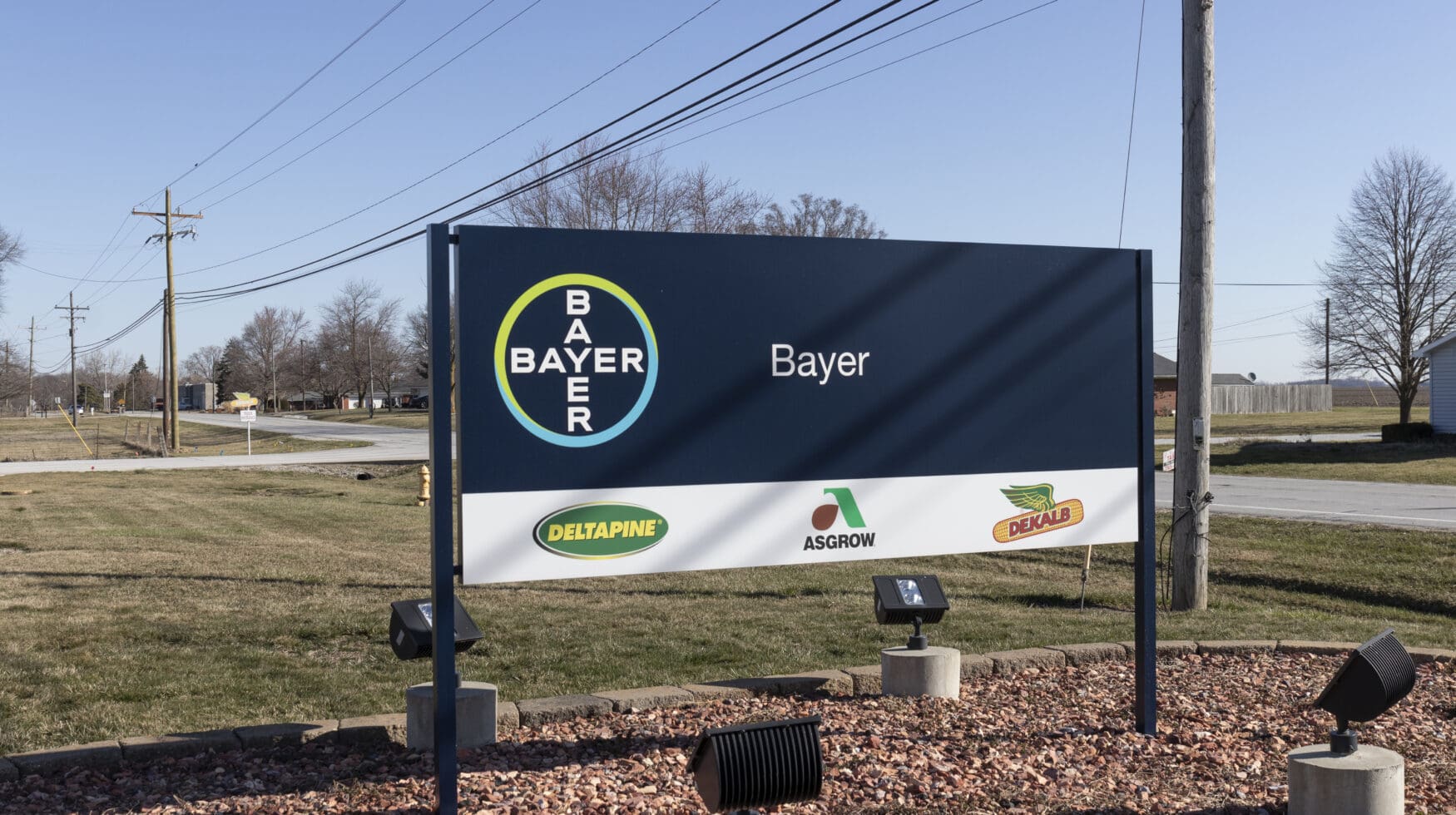 Bayer reports resilient sales amid agricultural challenges — Fertilizer ...