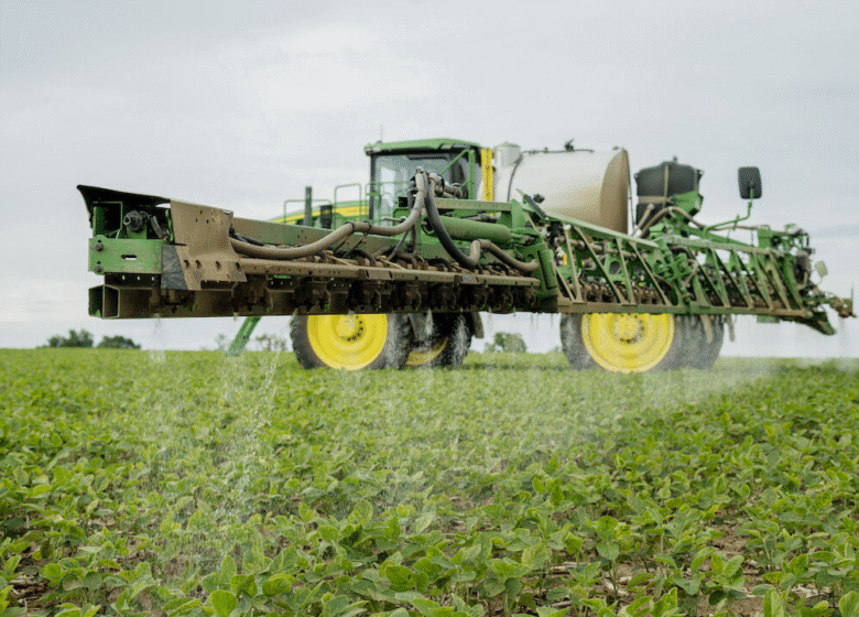 John Deere unveils dual fertilizer system and FurrowVision for 2027 ...