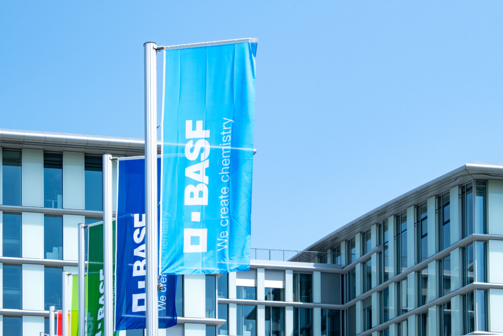 ADAMA and BASF agree to develop new fungicide for European crops ...